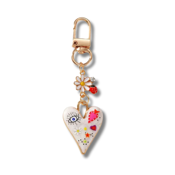 HEART SHAPED COLOURFUL KEYCHAIN – CONFETTIMYPARTY