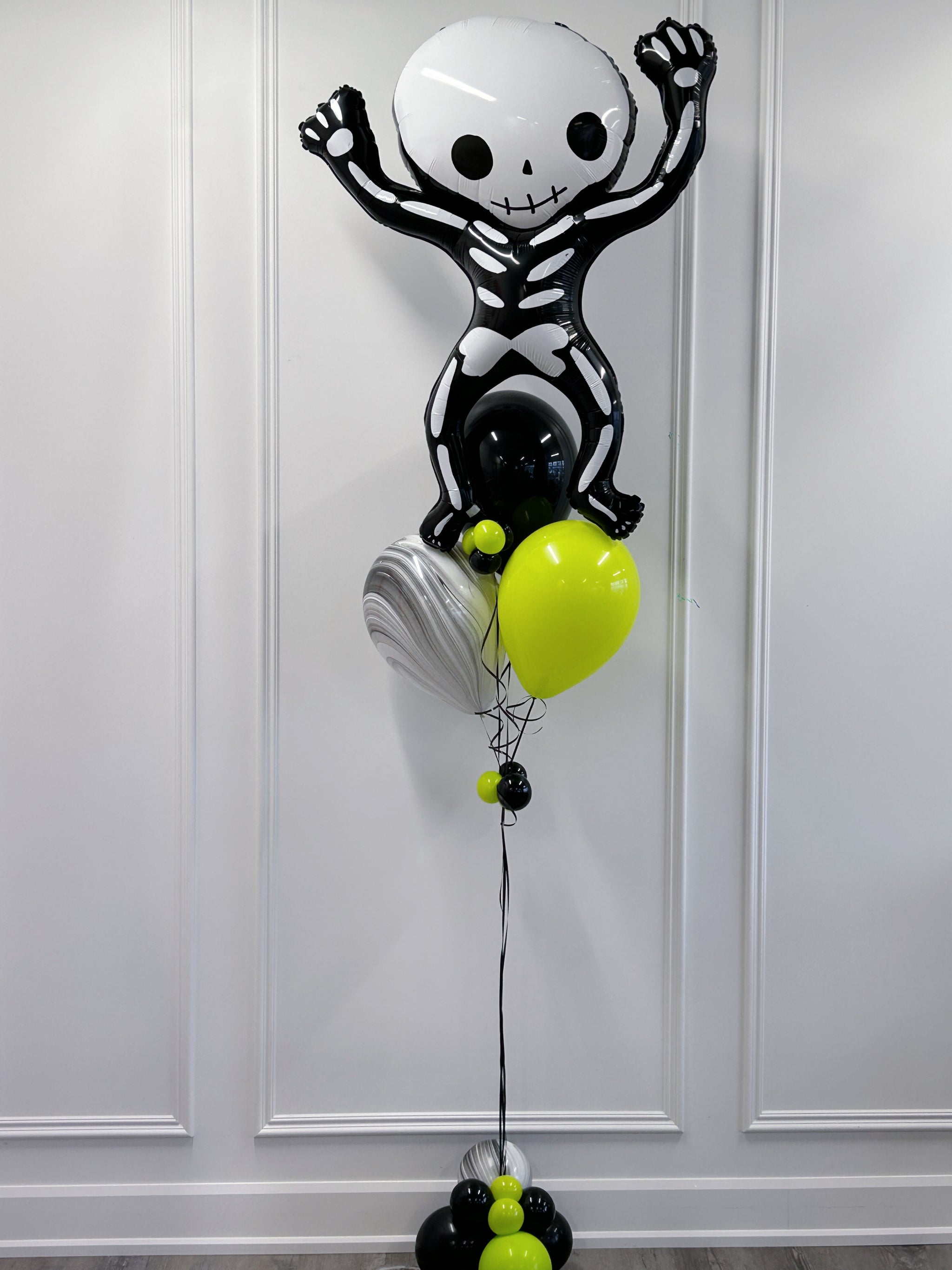 DANCING BONES BALLOON BUNDLE – CONFETTIMYPARTY
